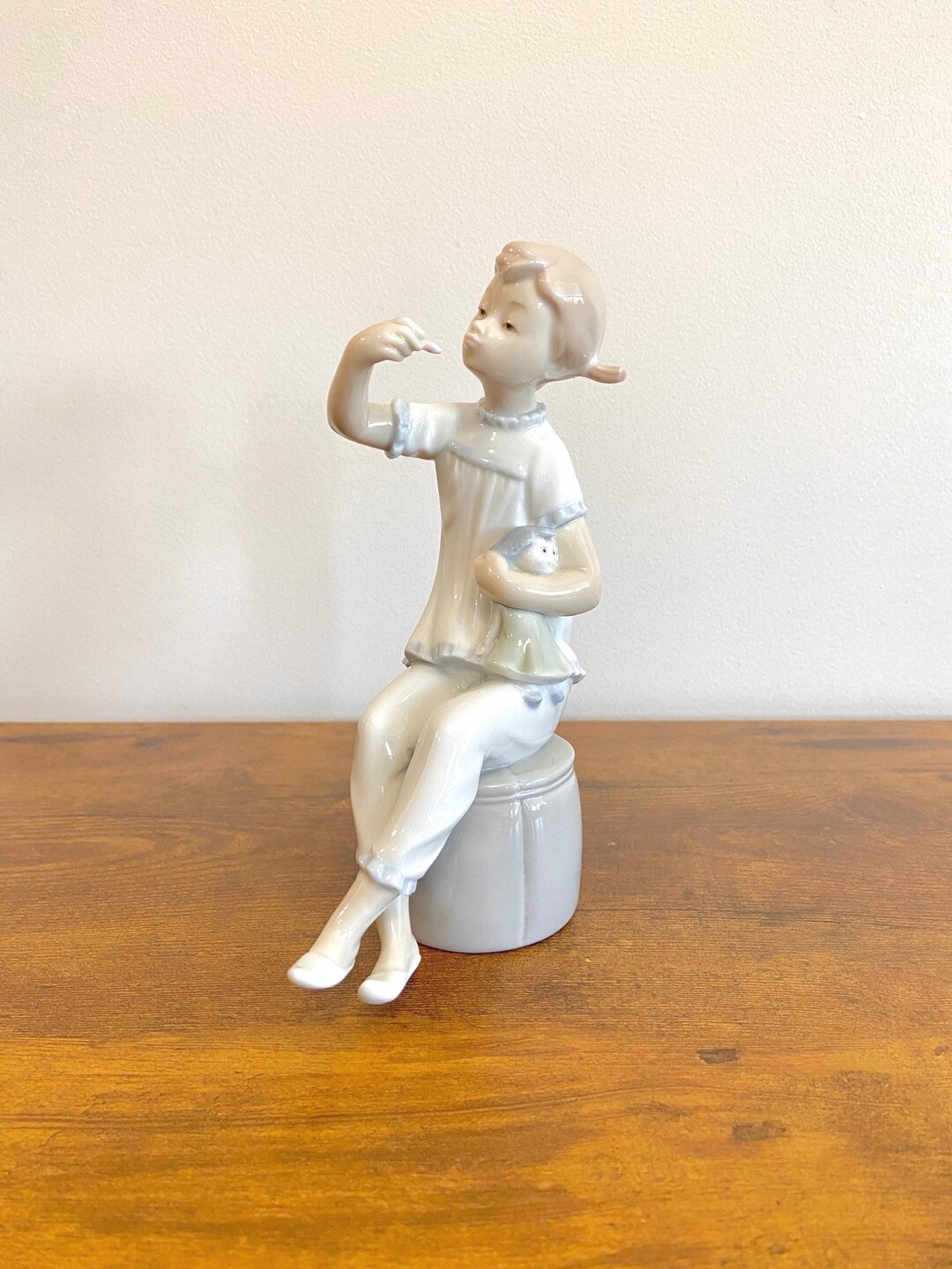 Vintage Lladro Girl With Doll Figurine #1083 - Putting on Lipstick by ...
