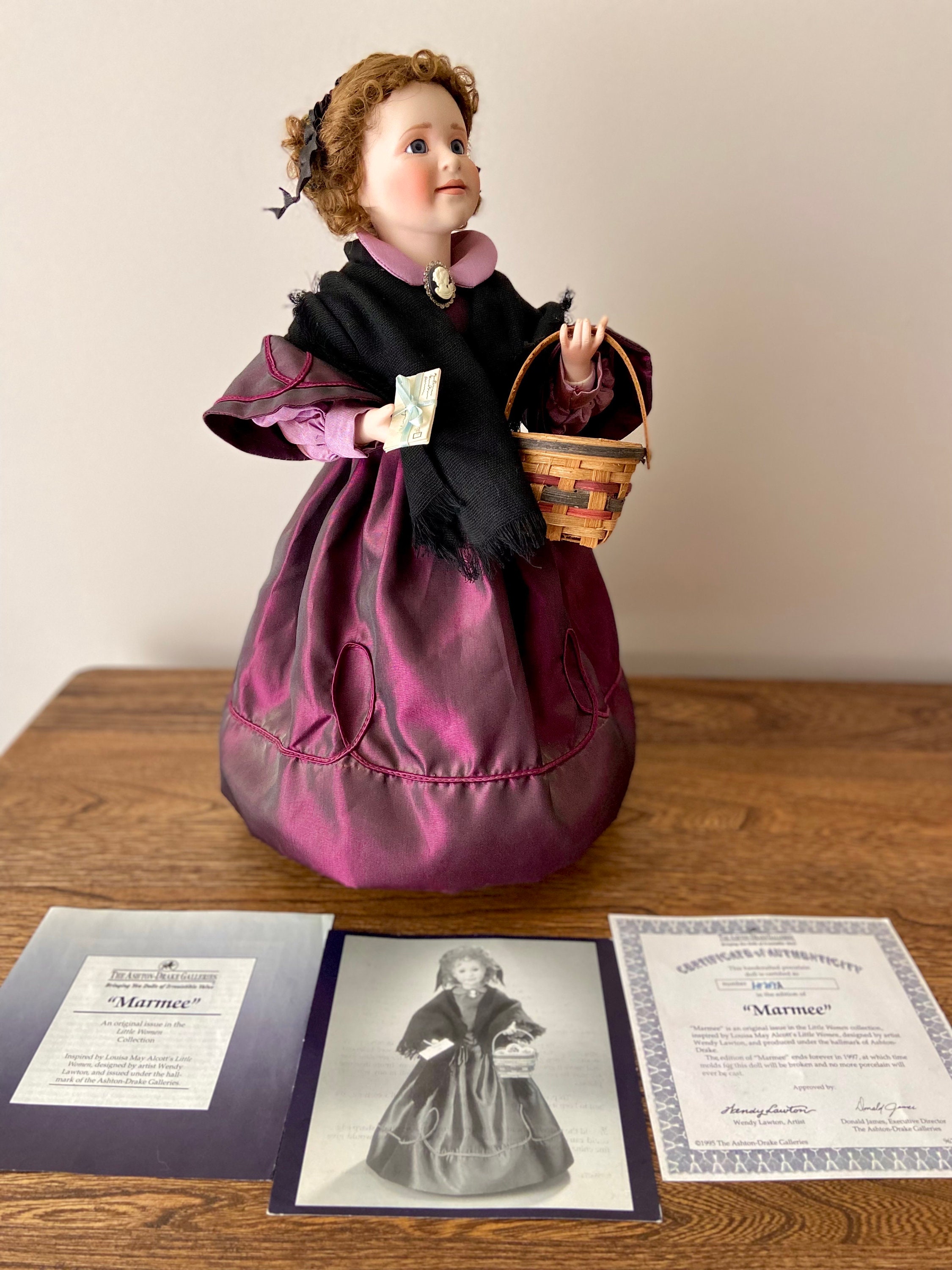 Vintage Five 'little Women' Porcelain Dolls - Beth, Marmee, Meg, Amy ...