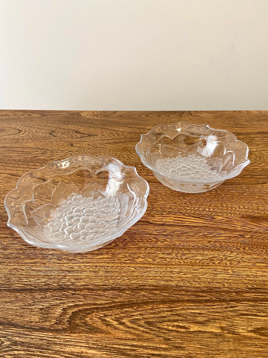 A Pair of Studio Nova Mikasa 'hydrangea' Matching Bowls Frosted Flower ...