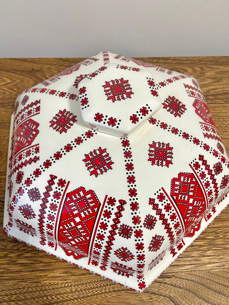 Large Vintage Ukrainian Ceramic Dish With Lid, Covered Hexagonal Bowl ...