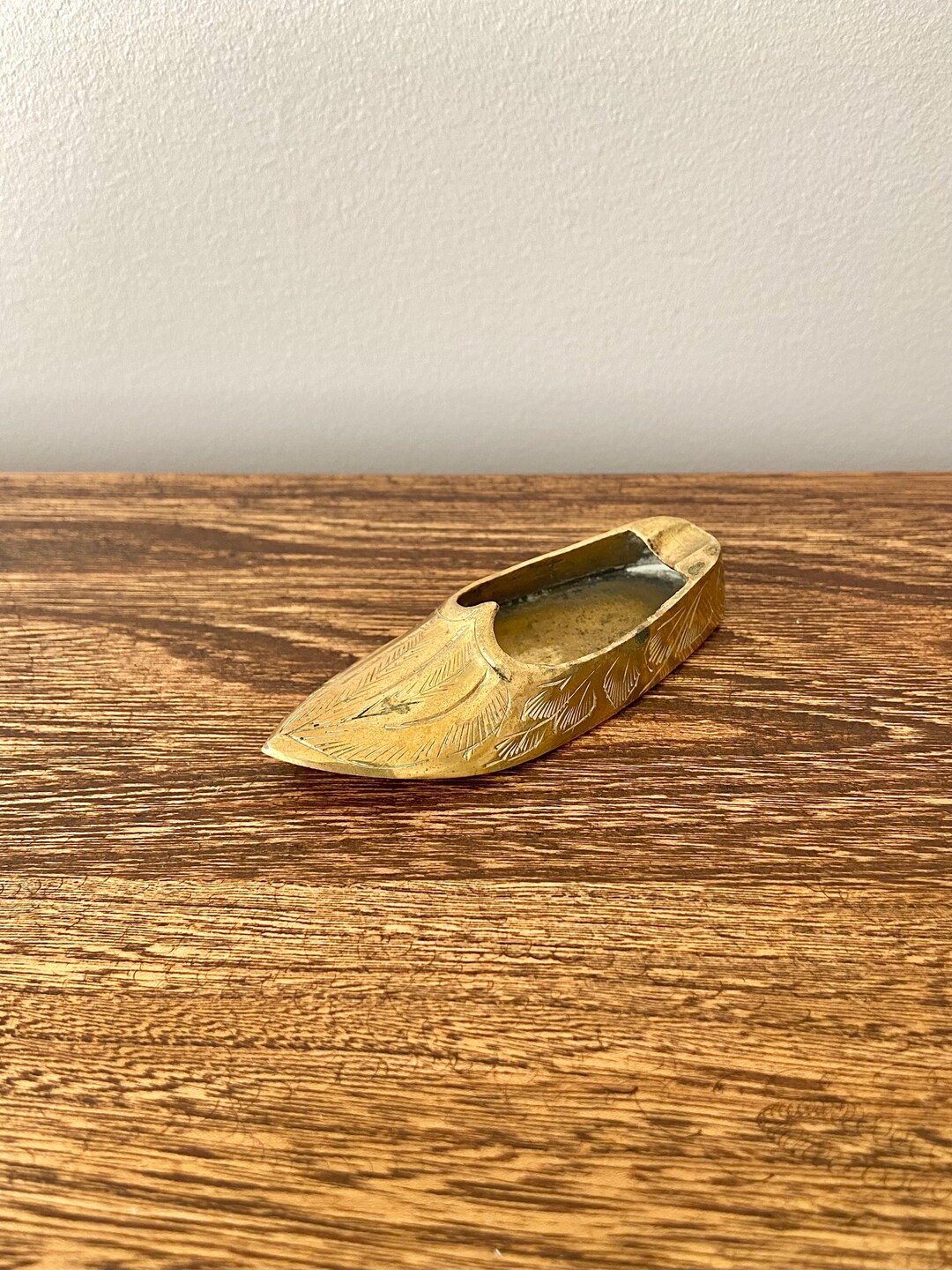 Vintage 3” Etched Brass Aladdin Shoe Ashtray, Incense Holder, Made in ...