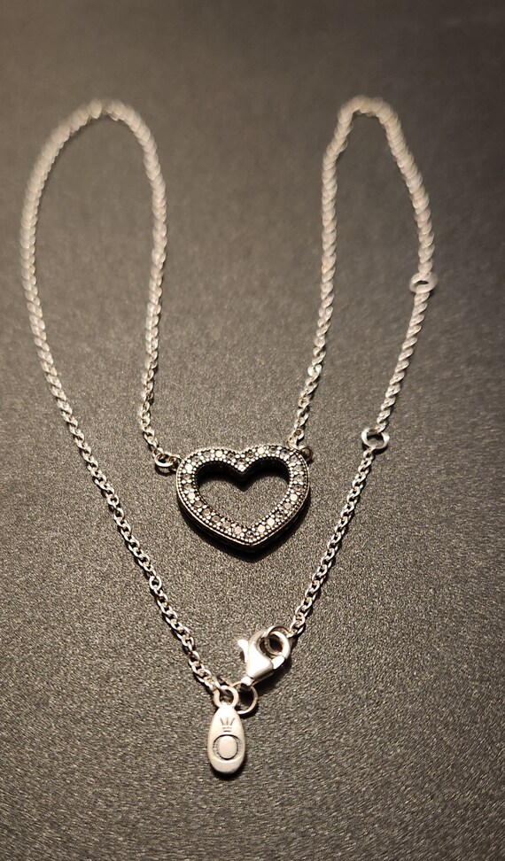 Elevated heart necklace pandora store