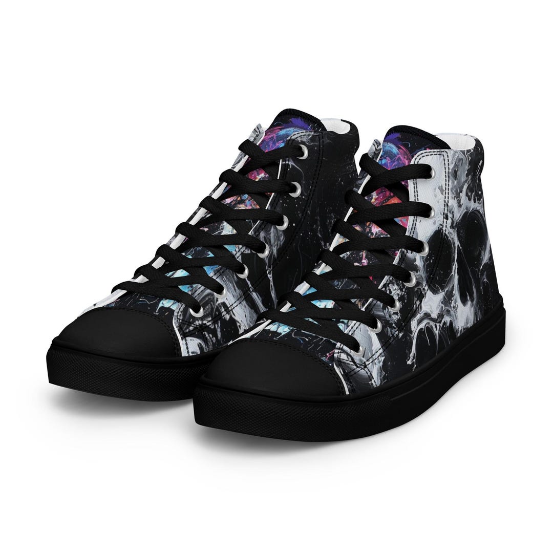 Skulls and Smoke Graffiti Women’s High Top Chucks Canvas Shoes, Gothic ...