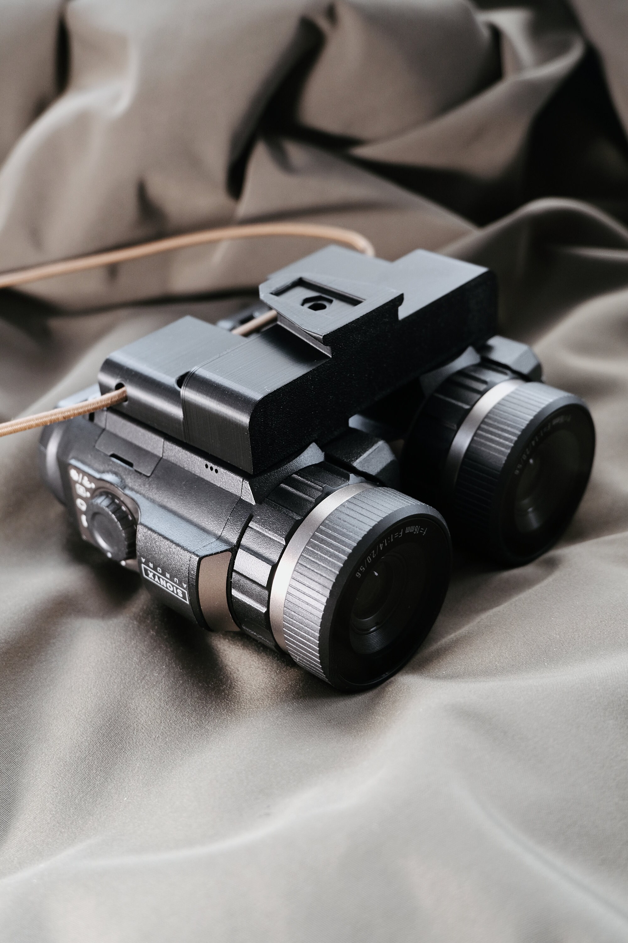 Sionyx Aurora Pro Helmet Mount Helmet Mount NVG Wilcox G24 Explorer ...