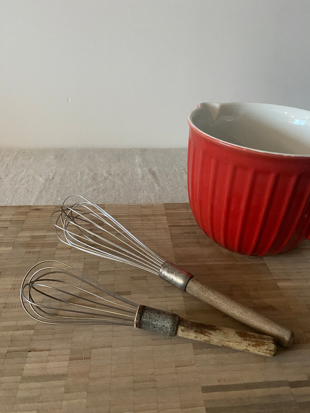 Set of 2 Whisks - Vintage Manual Hand Balloon Wire Whisks or Egg ...