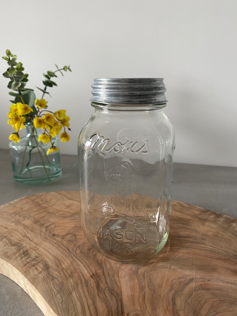 Vintage Mom's Mason Jar Clear Glass, Round Quart Canning Jar With Zinc ...