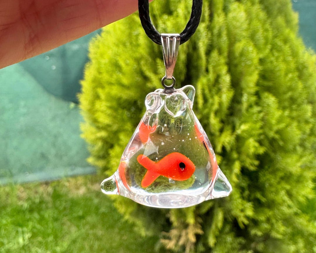 Murano Glass Goldfish Necklace: Handmade Aquarium Fish Pendant - Etsy