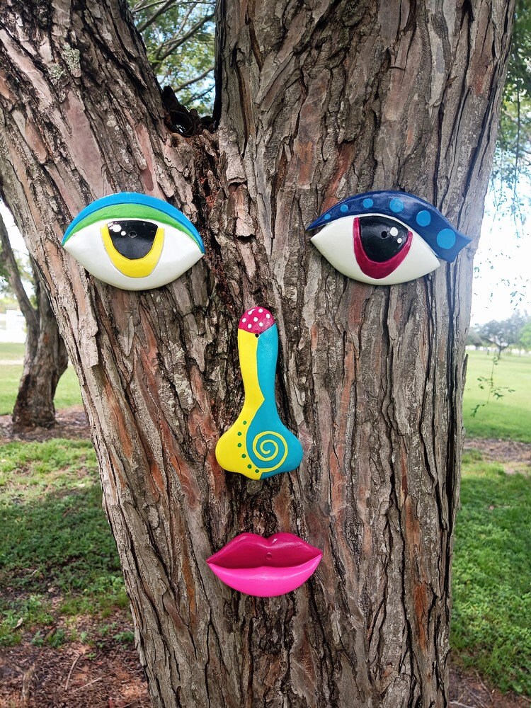 Tree Face Sculpture Eye Catching Style, Handmade by Artist, Decor ...