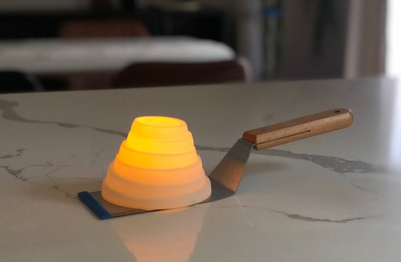 Onion Volcano Desk Lamp - Unique Table Decor With Flickering Tea Light ...