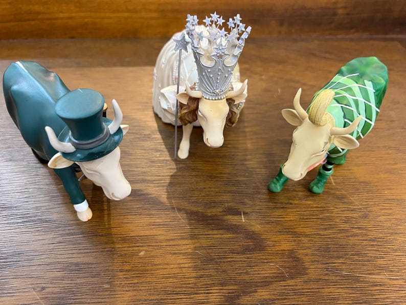 Cow Parade Wizard of Oz Glinda Lollipop Munchkin Sculptures - Etsy