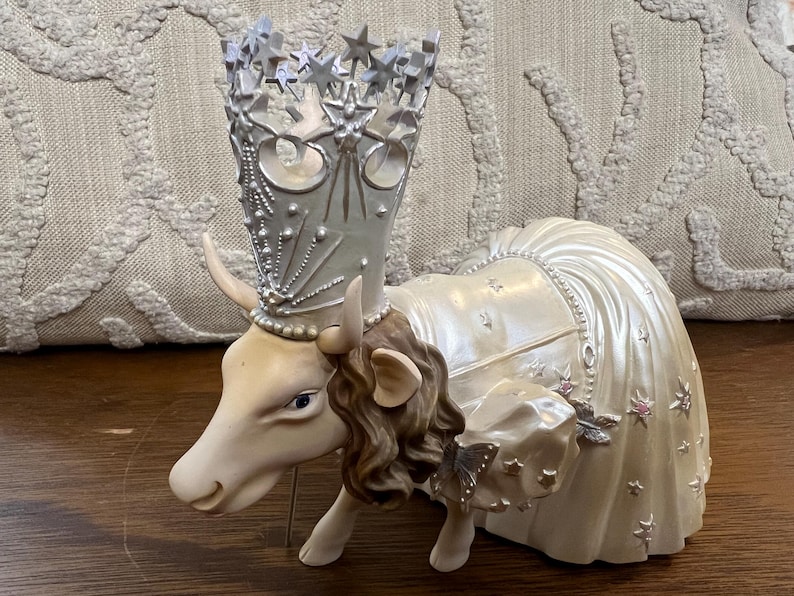 Cow Parade Wizard of Oz Glinda Lollipop Munchkin Sculptures - Etsy