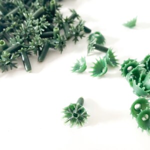 25 Mini Floral Bases and Stem Connectors - for Small Flowers - Make 25 ...