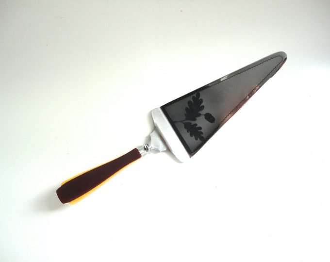 Bakelite and Chrome Cake Server From 1940s by Eug Haering Soligen ...
