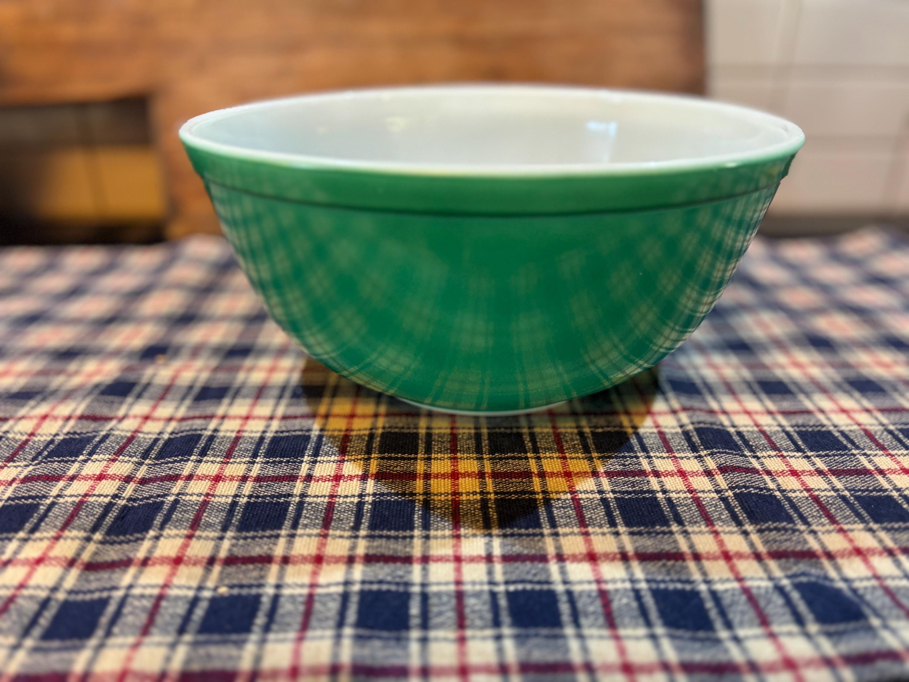 Vintage 1940s Nesting Pyrex Set of 4 Primary Colors. free Shipping - Etsy