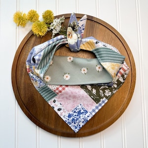 Patchwork Daisy Bandana - Etsy