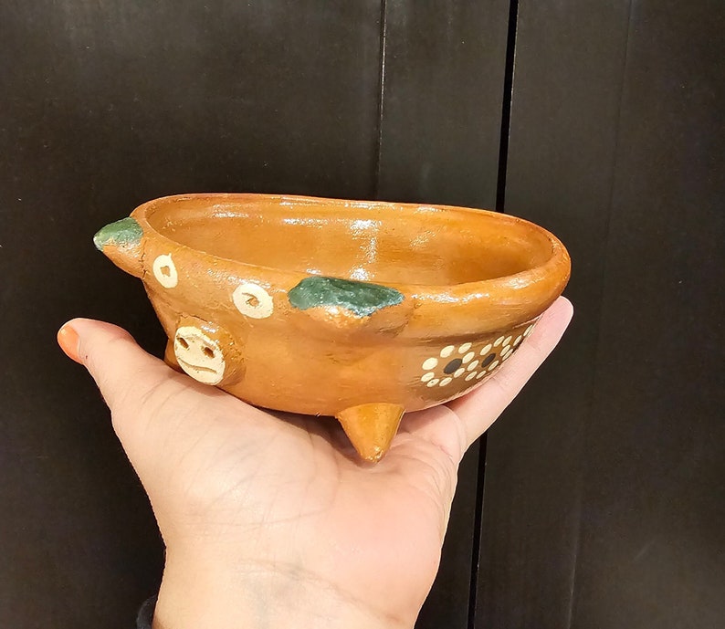 Clay Piggy Salsa Tray With Lid & Spoon/ Marranito Salsera Con Tapa Y ...