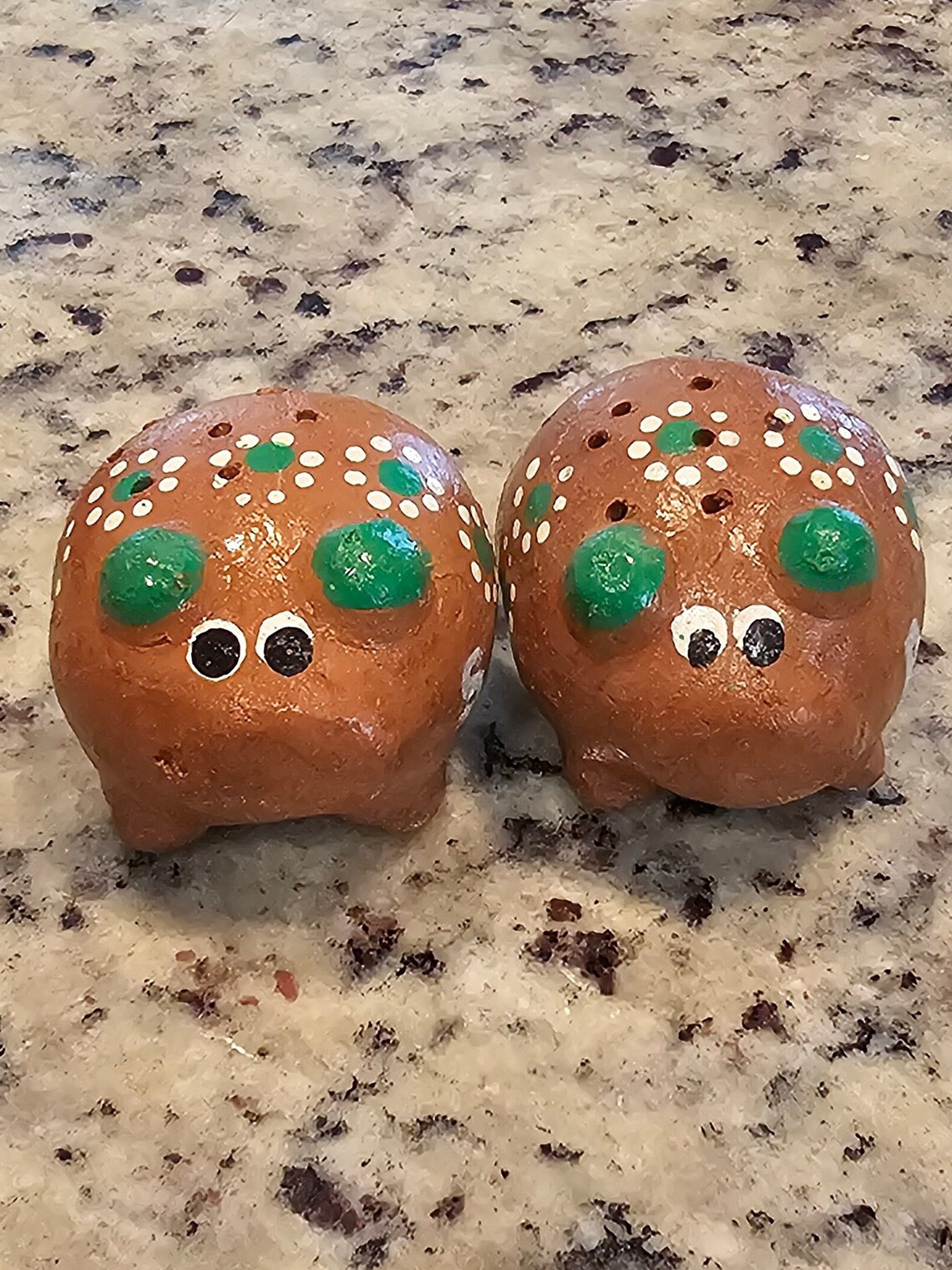Clay Salt Shaker Set Piggy Salt Shakers Mexican Salt Shakers - Etsy