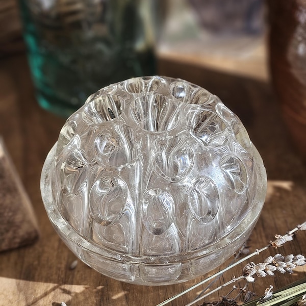 Vogue Glass Flowers - Etsy