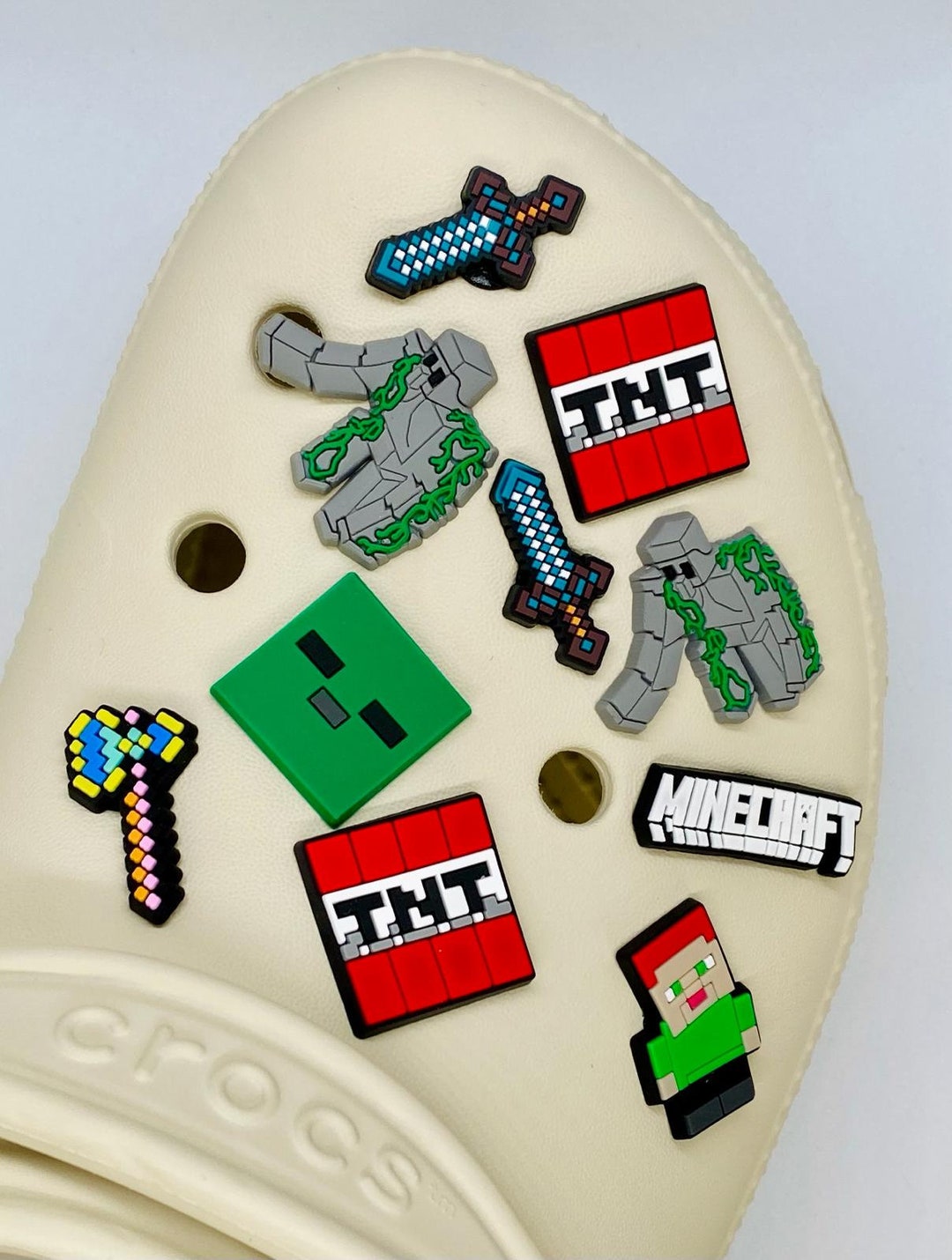 Minecraft Video Game 7 Pack Multi Pack of Croc Charm Shoe Jibbitz Pack ...