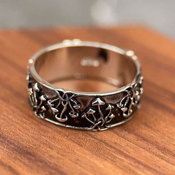 Mushroom Ring - Etsy