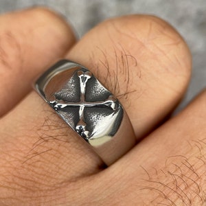 Men's Gothic Crossbones Signet Ring, Stainless Steel Skeleton Bones ...