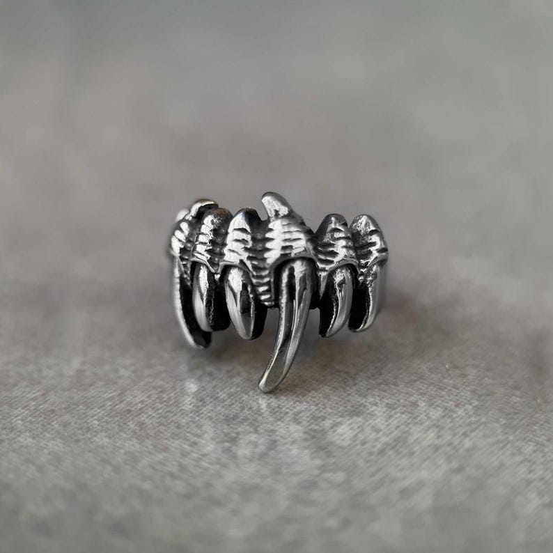 Handcrafted Sharp Wolf Claw Statement Ring - Bold Gothic Nature ...
