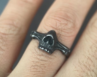 Gothic Half Skull Ring Handmade Stainless Steel Bones Ring Bold Punk ...