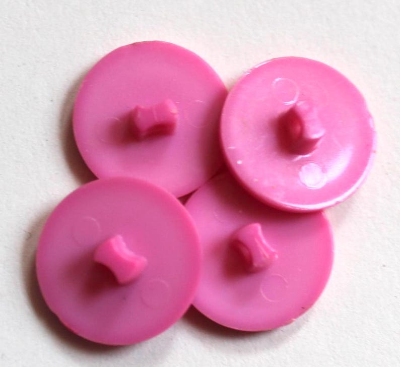 Vintage Pink Buttons - Etsy