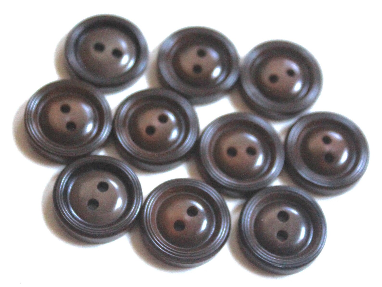 Vintage Dark Brown Buttons - Etsy