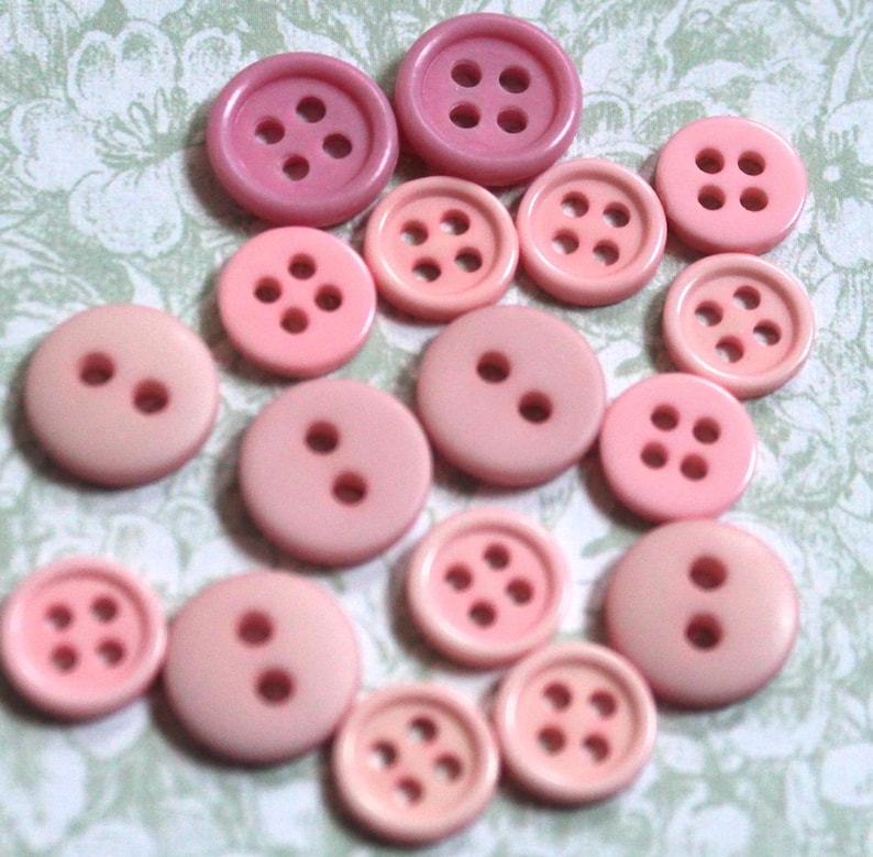 Small Mixed Pink Buttons - Etsy