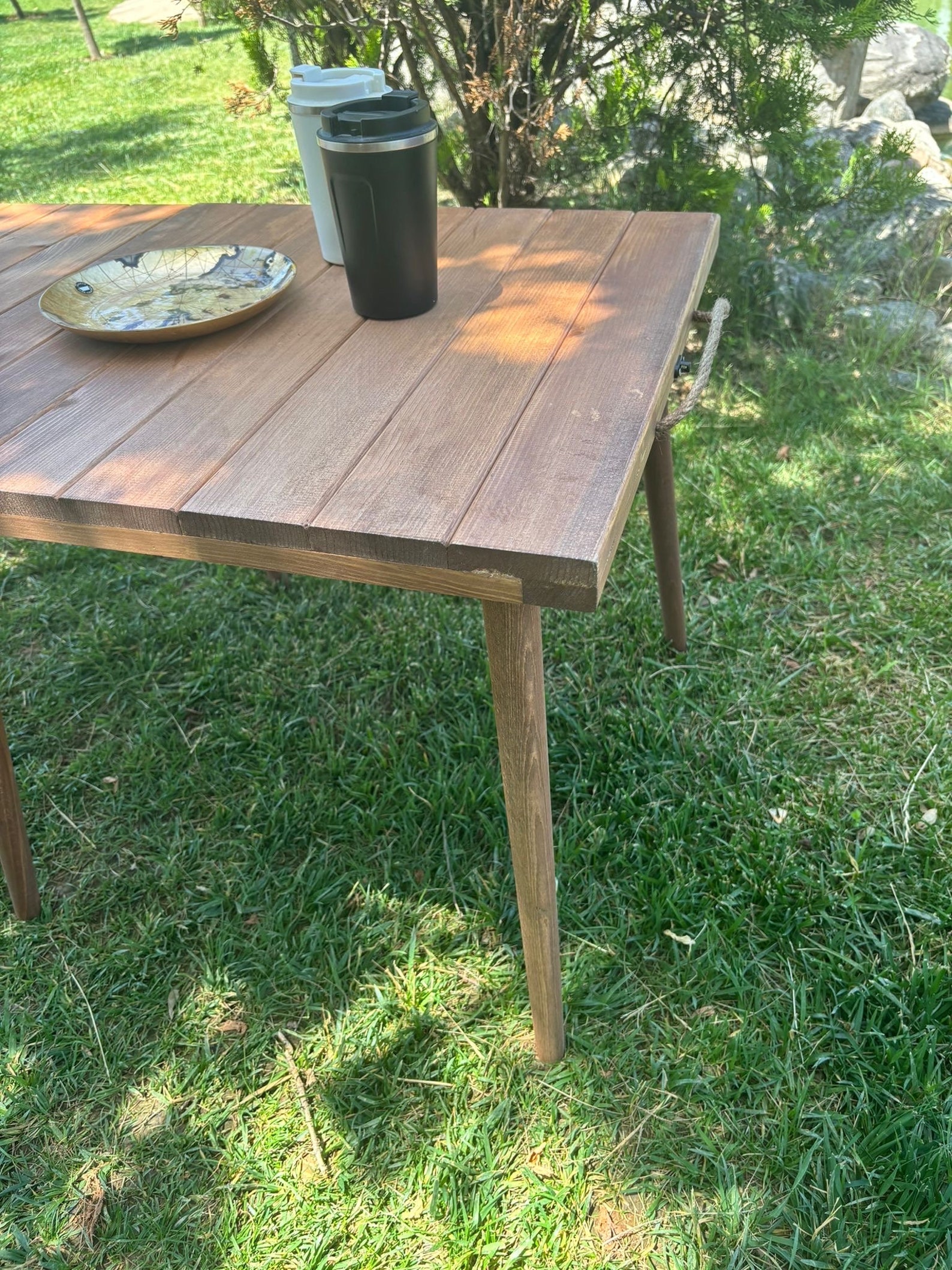 Folding Table in Various Size and Colour, Portable and Foldable Table ...