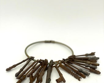 Skeleton Key Fabric Stylized Antique Keys on Black Small 2.5 by Thin ...