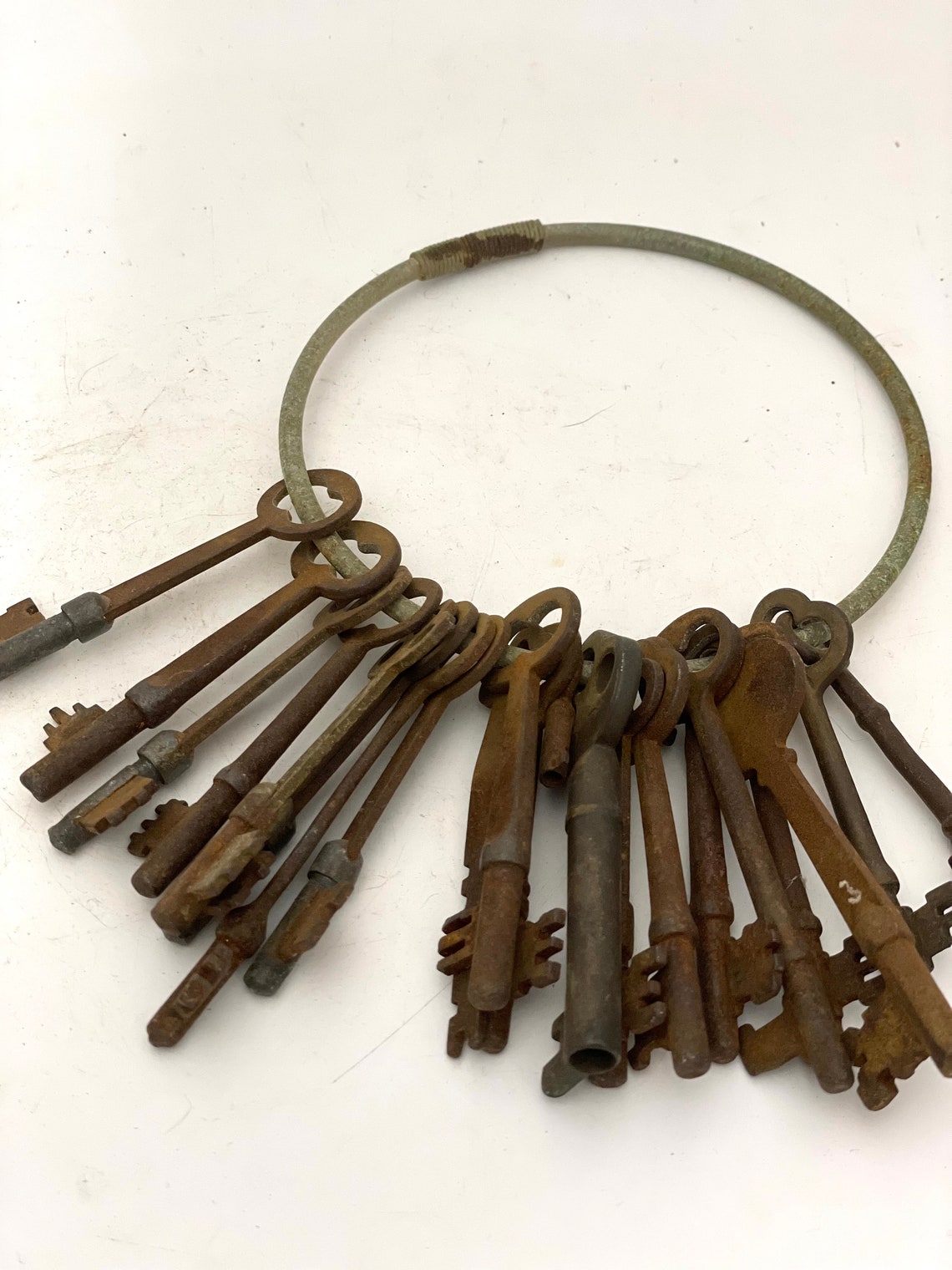 SALE Antique Skeleton Keys on Key Ring - Jailers Keys - Etsy
