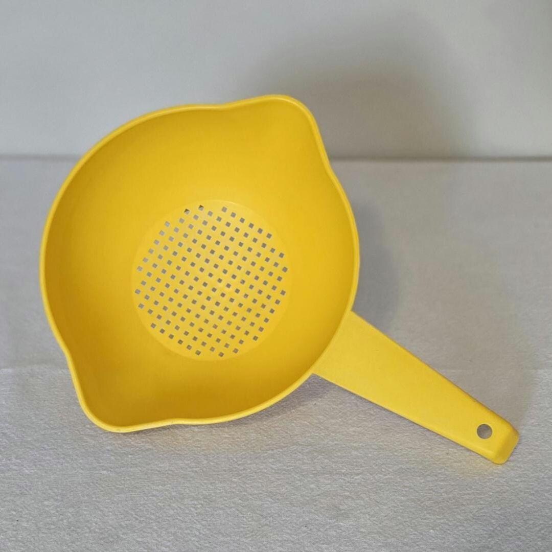 Vintage Tupperware Colander 1 Quart Yellow Strainer 1200-8 - Etsy