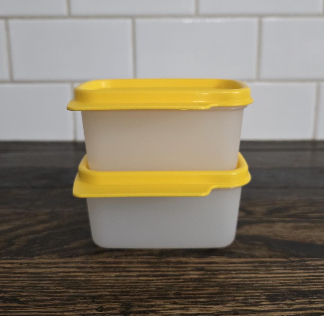 Tupperware Keep Tabs Containers #6592A With Yellow Seal #6593A Set of 2 ...