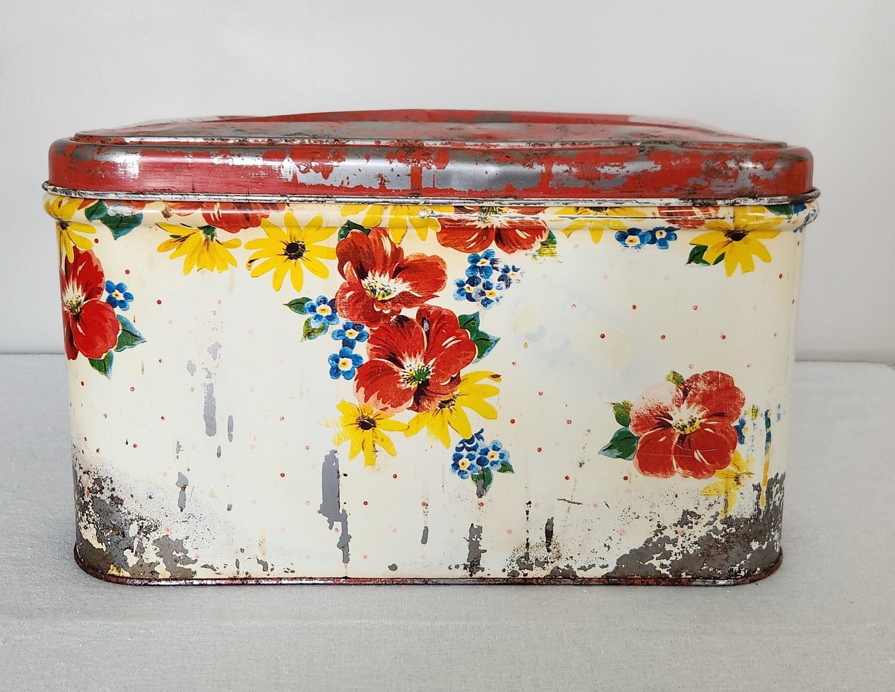 Vintage Metal Bread Box Red Yellow Blue Flowers Distressed White Bread ...