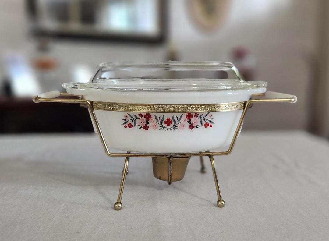Vintage Fire King Primrose Casserole Dish 1 1/2 Quart With Lid and ...