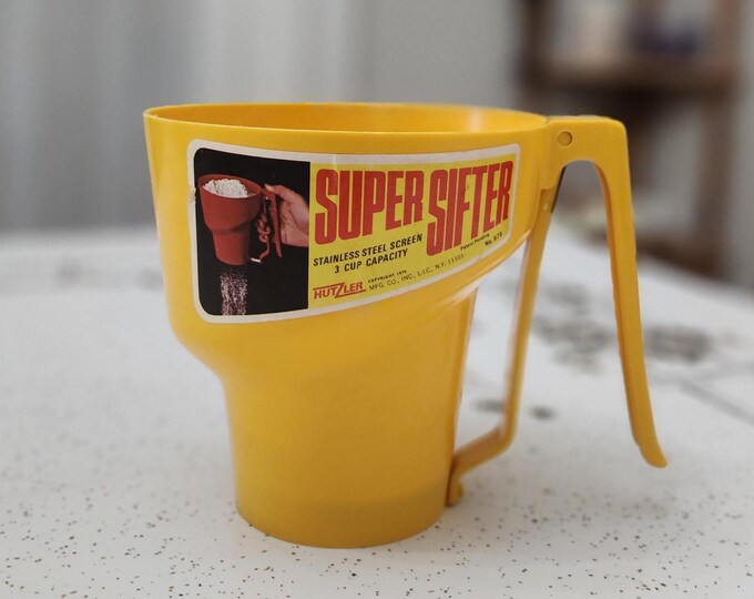 Vintage Super Sifter 3 Cup Capacity by Hutzler 1976 - Etsy