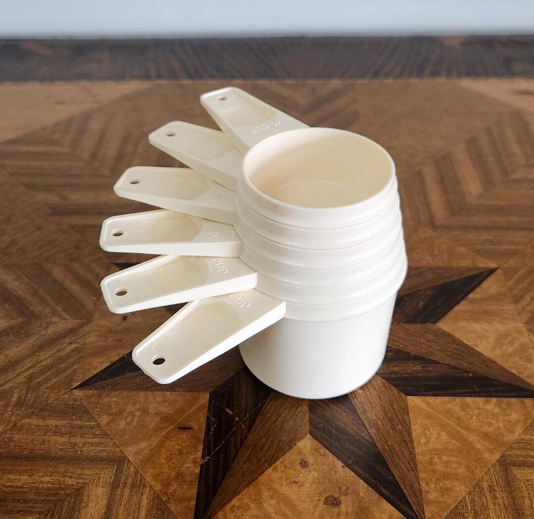 Tupperware Measuring Cups Complete Set Almond Vintage Kitchen Prep ...