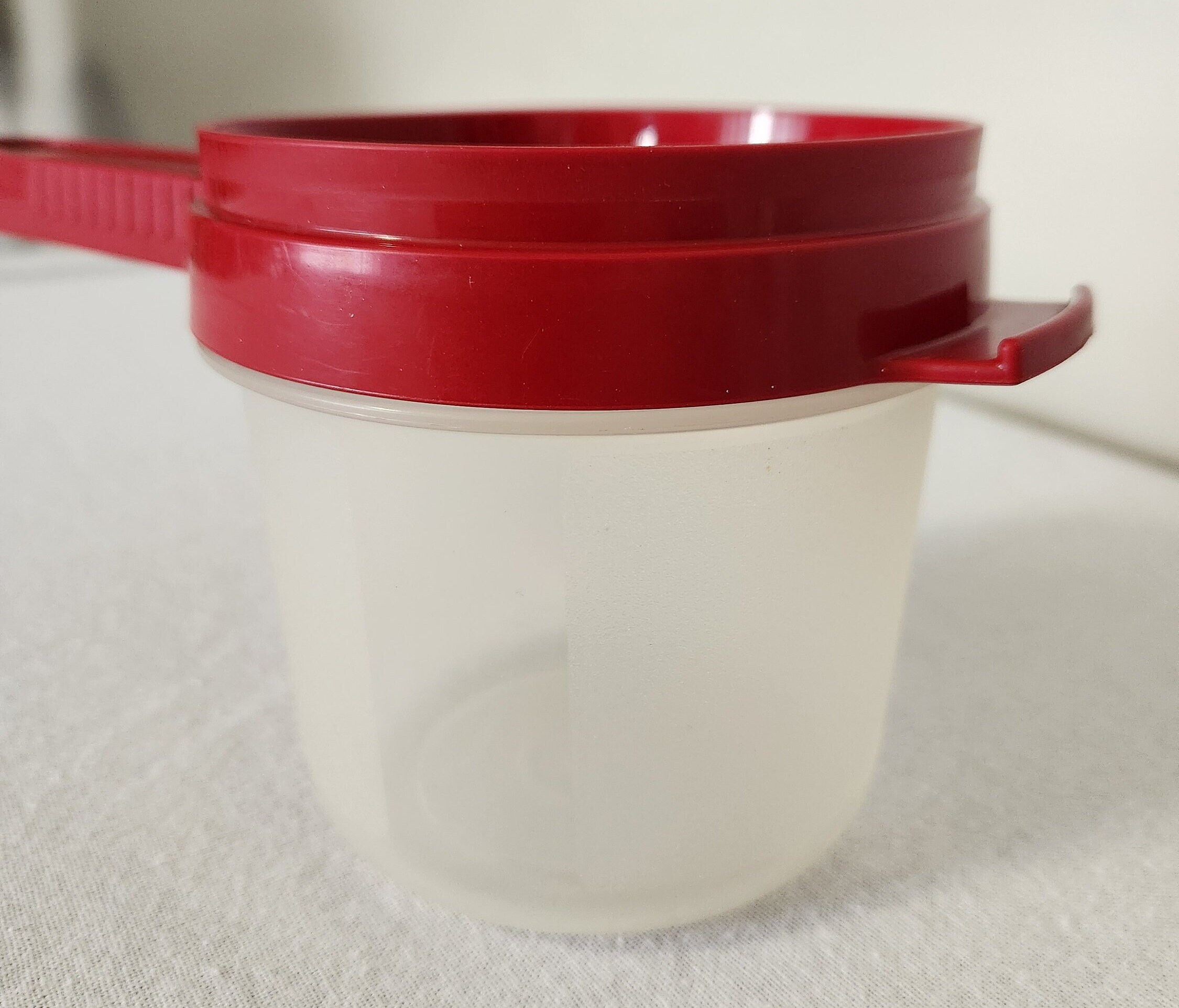 Vintage Tupperware Sifter Red Sift It' 1493-8 Flour Sifter Sugar Sifter ...