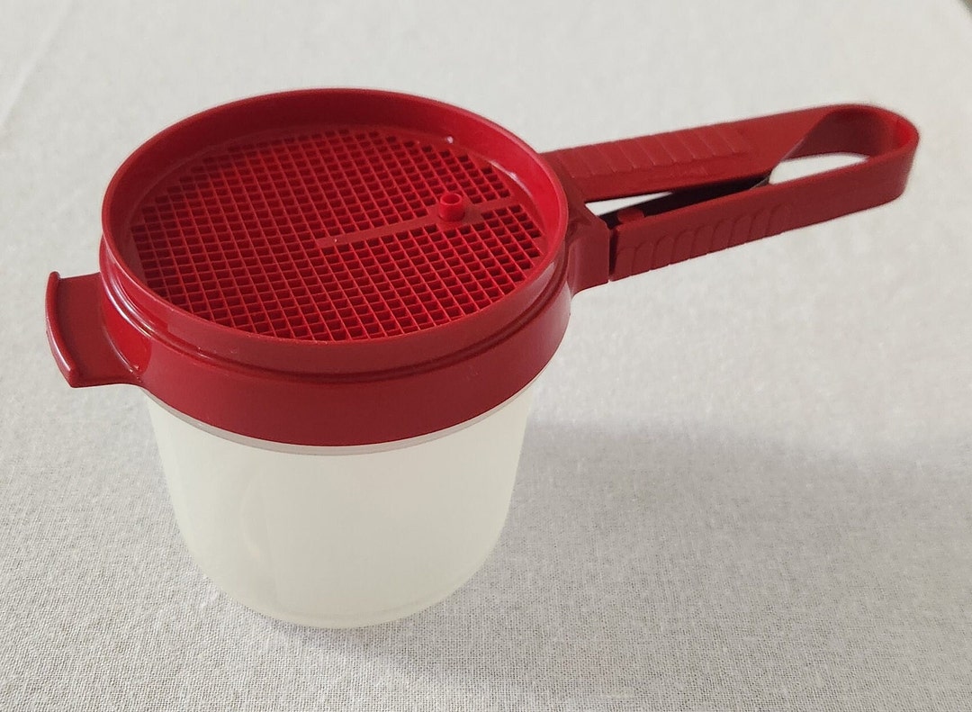 Vintage Tupperware Sifter Red Sift It' #1493-8 Flour Sifter Sugar ...