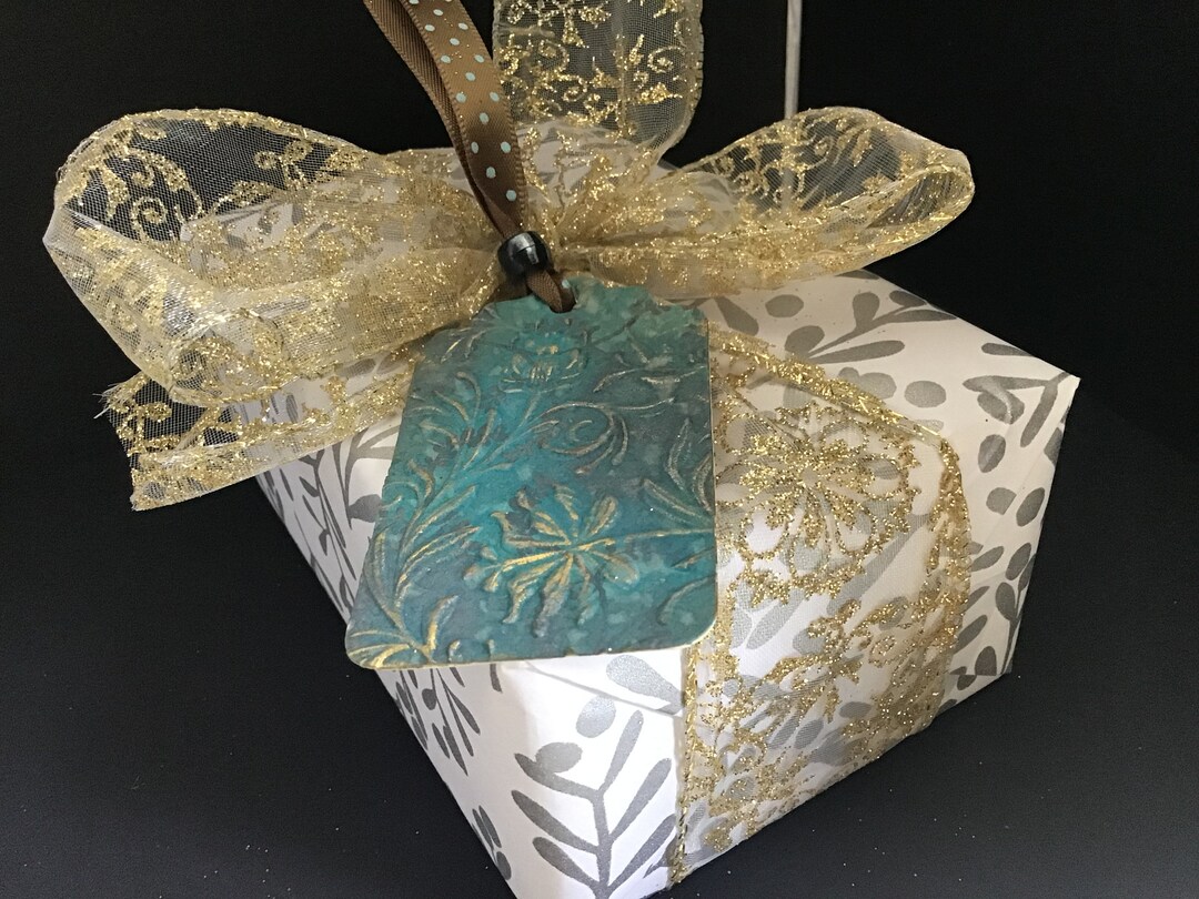 4 Luxury Embossed Gift Tags With Gold and Silver Lustre Wax - Etsy