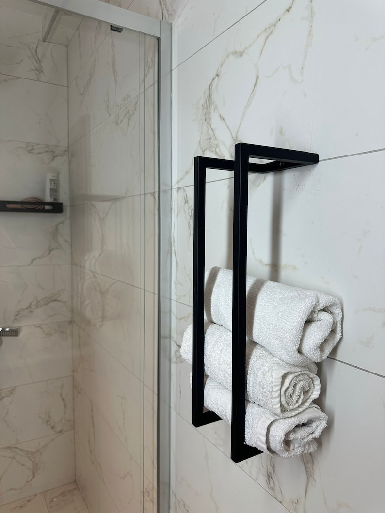 Metal Wall Mounted Towel Rack, Modern Bathroom Organizer - Etsy Canada