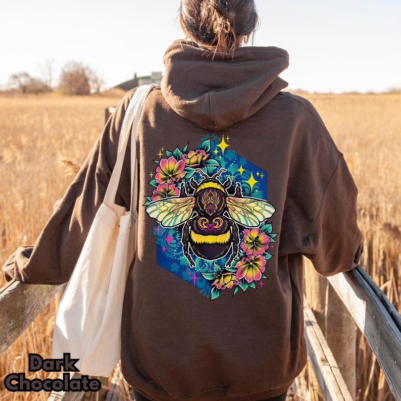 Bumblebee Floral Hoodie, Neo-traditional Tattoo Style, Queen Bee ...