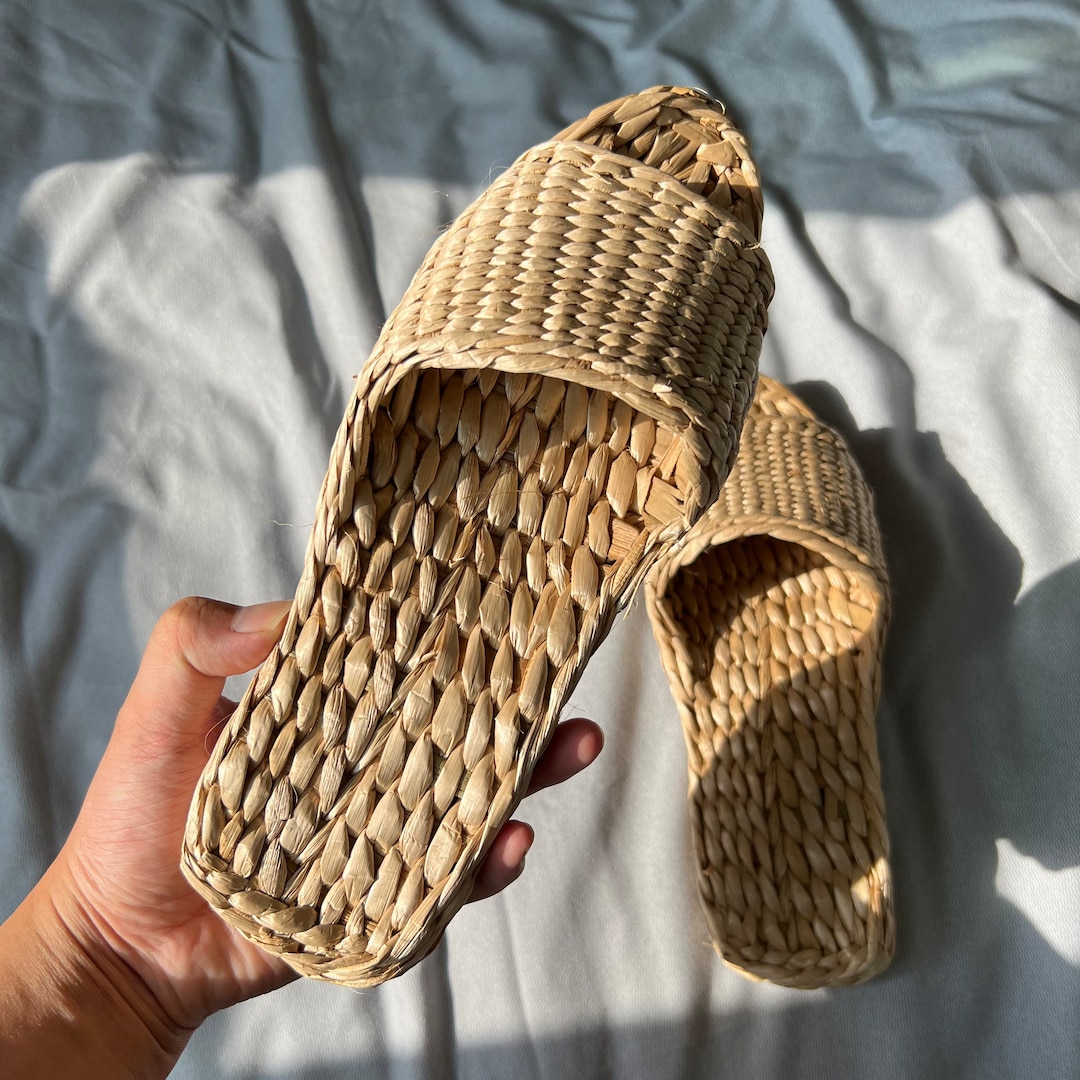 Comfy Handmade Straw Sandals Unique House Shoes for Spa, Sauna, Bed ...