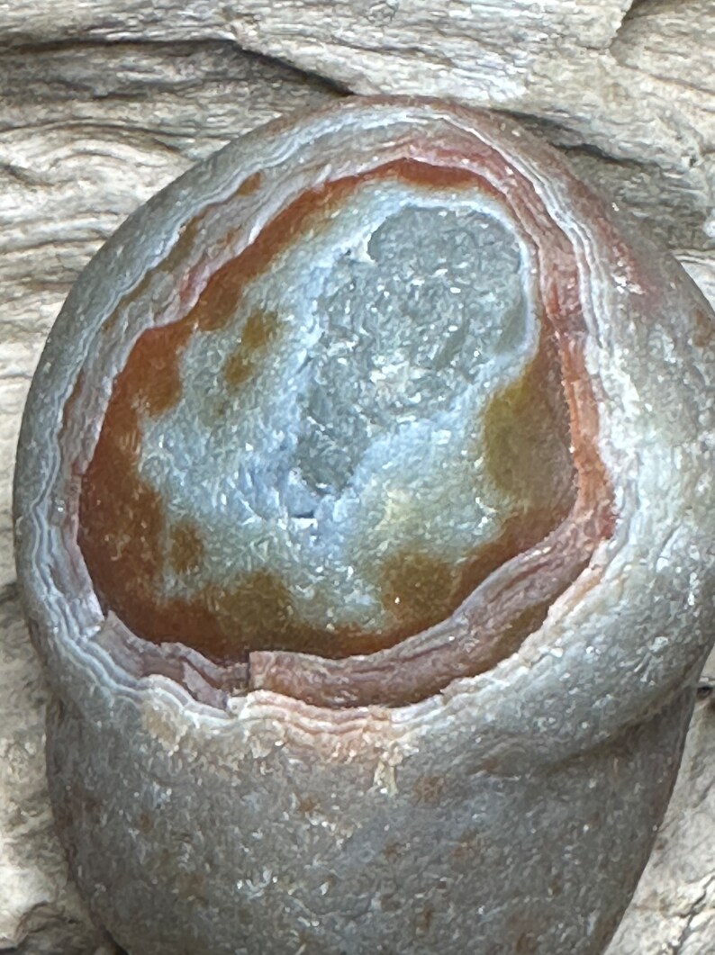 Lake Superior Agate 2.2oz LSA, Peeler, Bullseye Bander, Smooth Husk ...