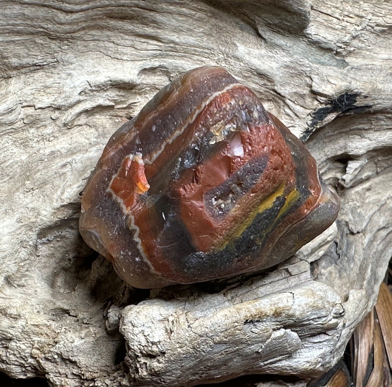 Lake Superior Agate 2.3oz LSA, Dark Bander, Limonite Stain, Smooth Husk ...