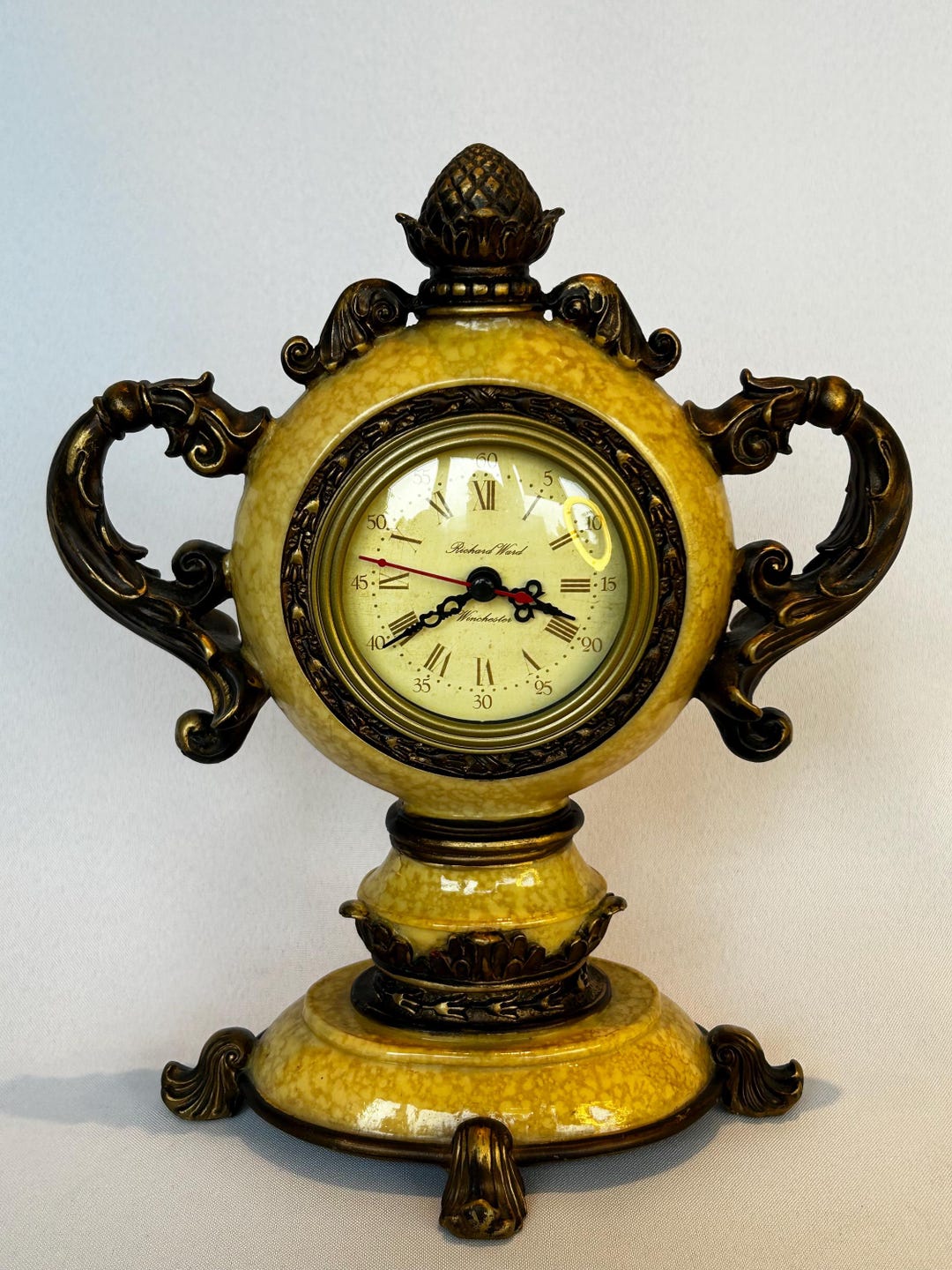 Elegant Table Clock With Ceramic Body Yellow Clock Victorian Style ...