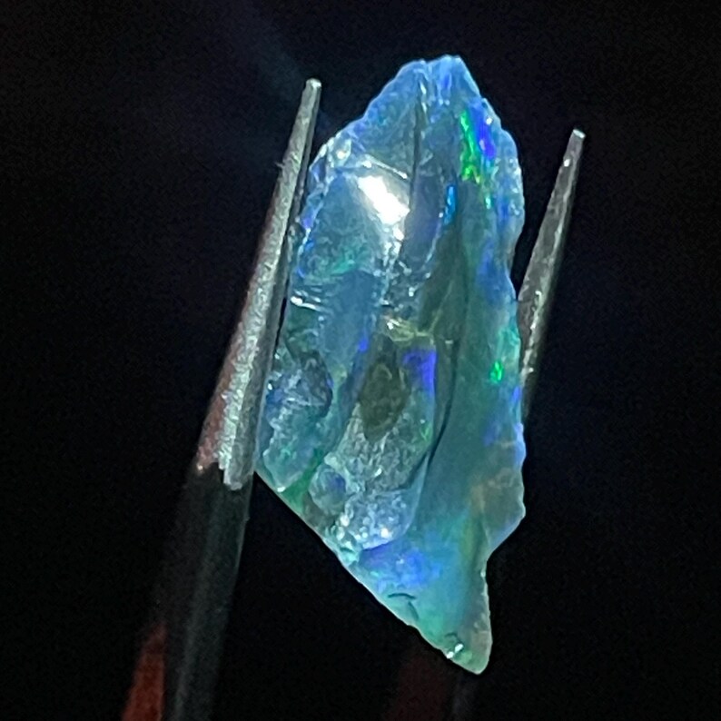 Neon Blue-green Opal Crystal Rough | Untreated Natural Flash Stone for ...