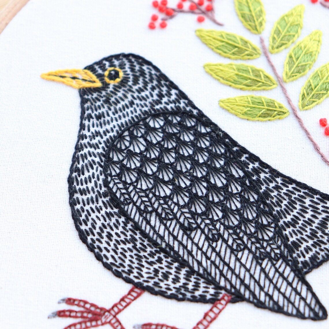 Blackbird Hand Embroidery Pattern PDF Download Bird | Etsy UK